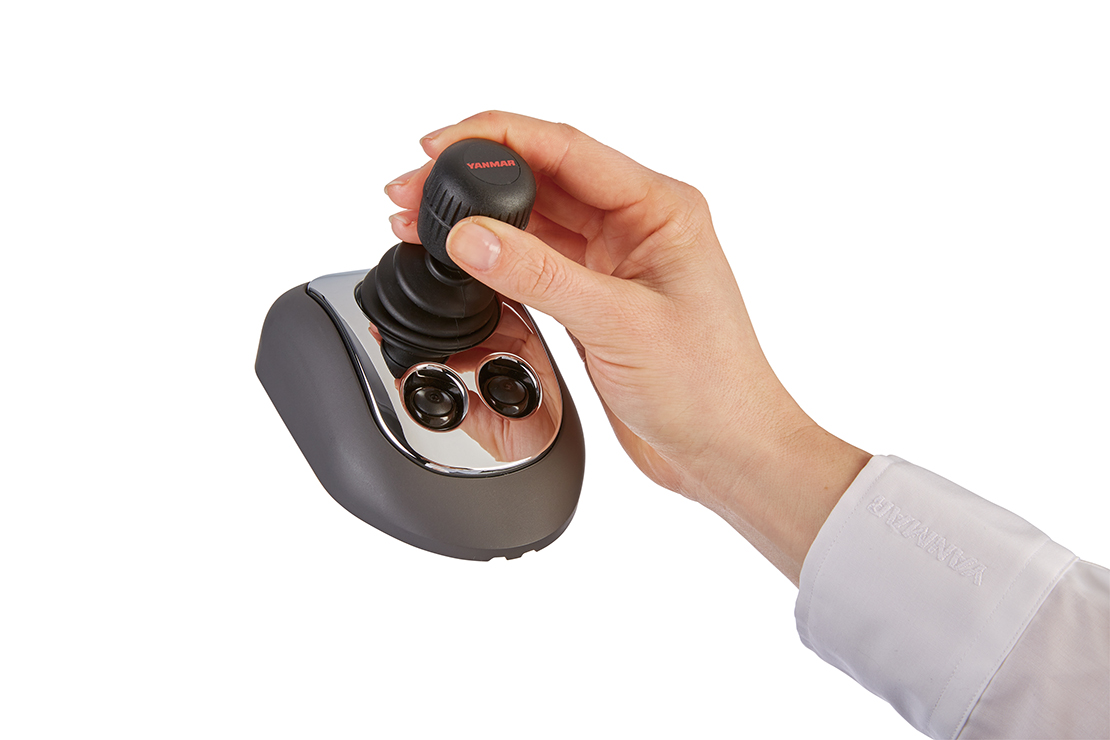 Easy to Steer, Regardless of the Boat｜Y media｜YANMAR