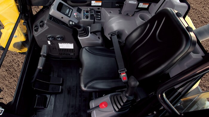 ViO80｜Excavators｜Construction｜YANMAR