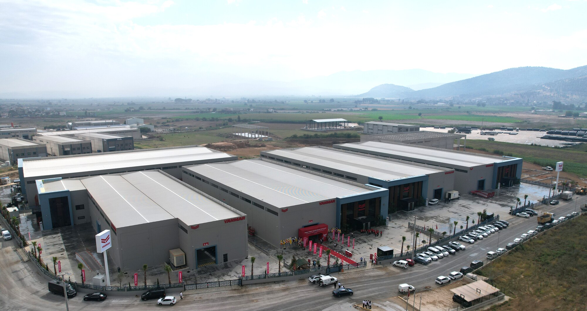 Yanmar Unveils State-of-the-Art Tractor Production Plant in İzmir｜2023 ...